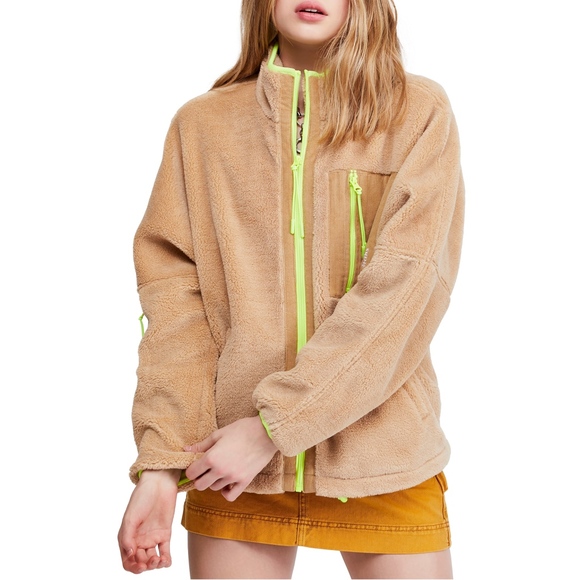 Urban Outfitters | Jackets & Coats | Urban Outfitters Bdg Cuddly Fleece ...
